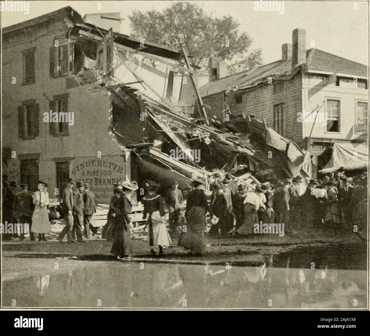 Passaic river debris hi-res stock photography and images - Alamy