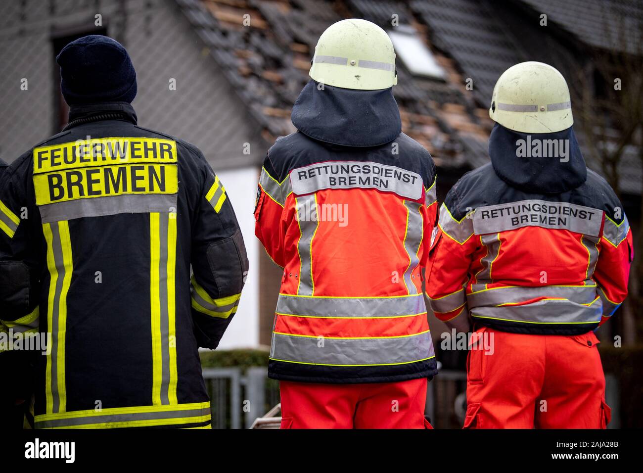 Germany emergency services dpa hi-res stock photography and images - Alamy