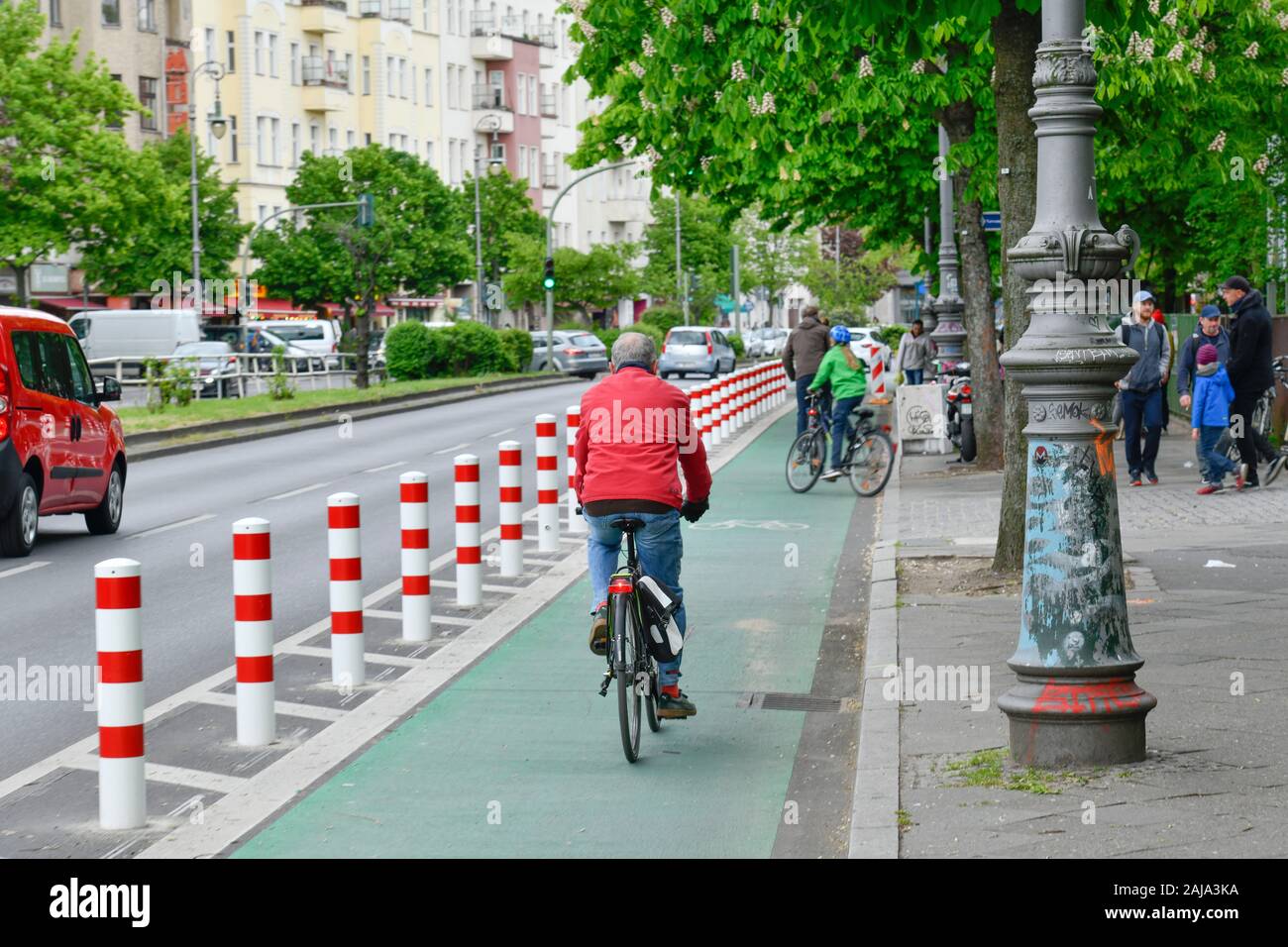 Gruner Radweg High Resolution Stock Photography and Images - Alamy