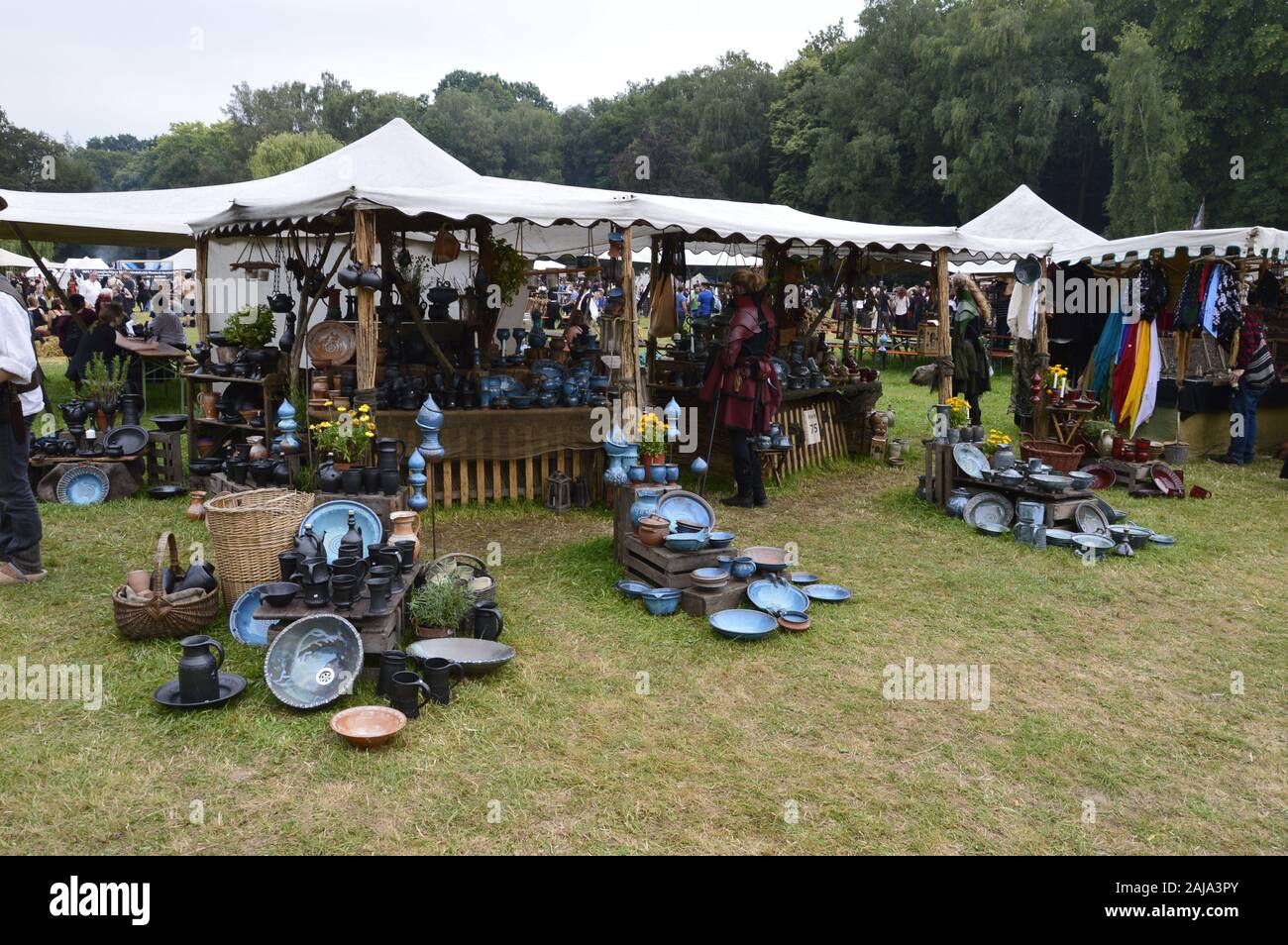 Medieval trade goods hi-res stock photography and images - Alamy