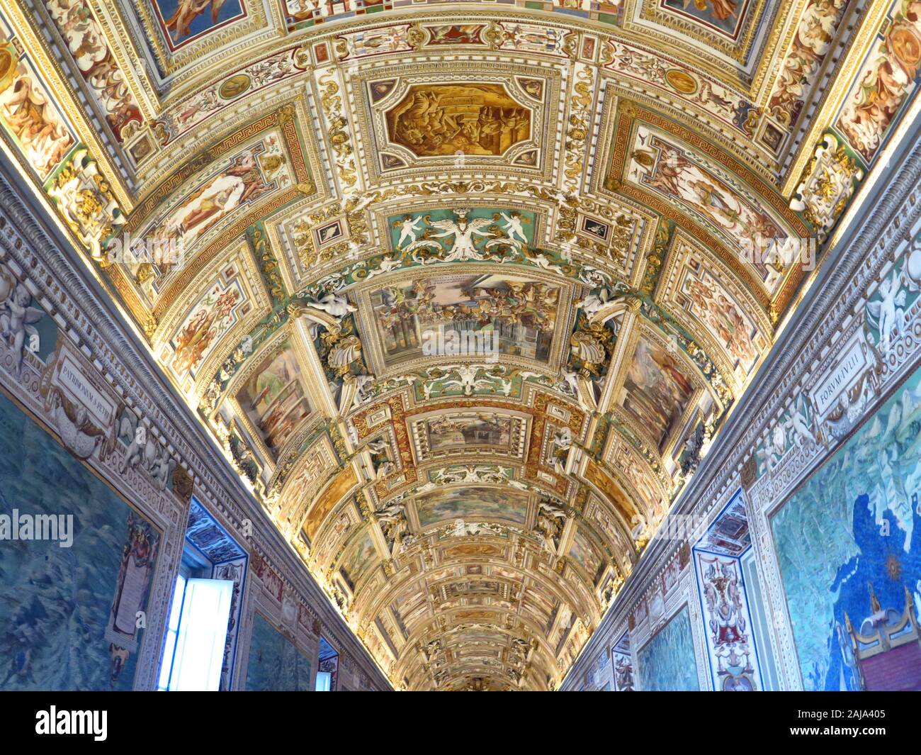 Map gallery (Galleria delle Carte Geografiche) in the Vatican Museum Stock Photo - Alamy