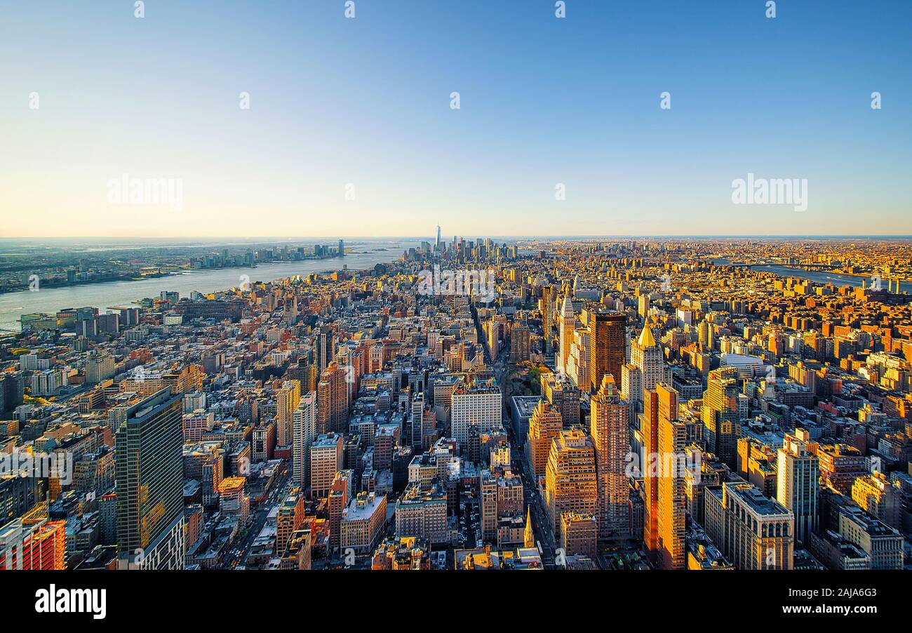 Aerial view to Skyline in Downtown Lower Manhattan NYC America reflex ...