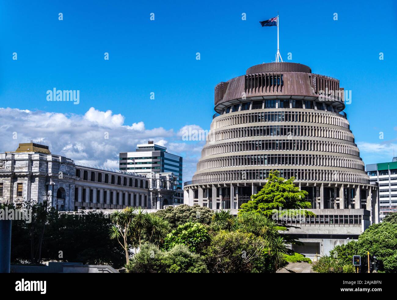 "The Beehive" government building by Basil Spence and Fergus Sheppard ...