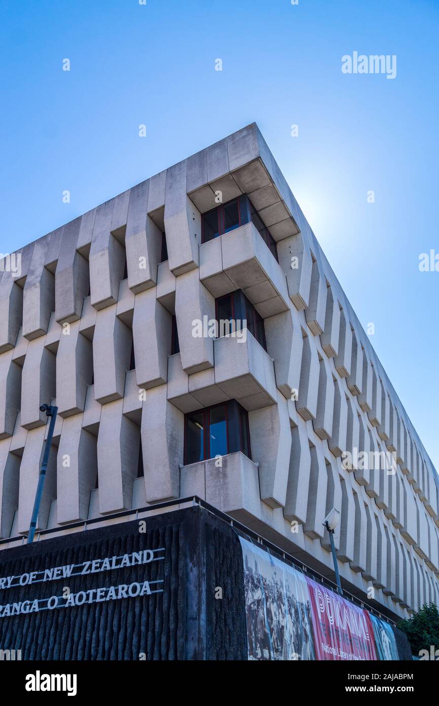 Brutalist library hi-res stock photography and images - Alamy