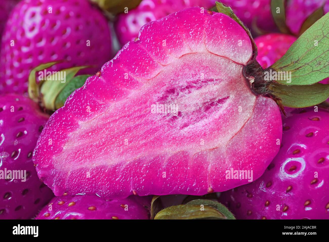 Cross section of a strawberry hi-res stock photography and images - Alamy