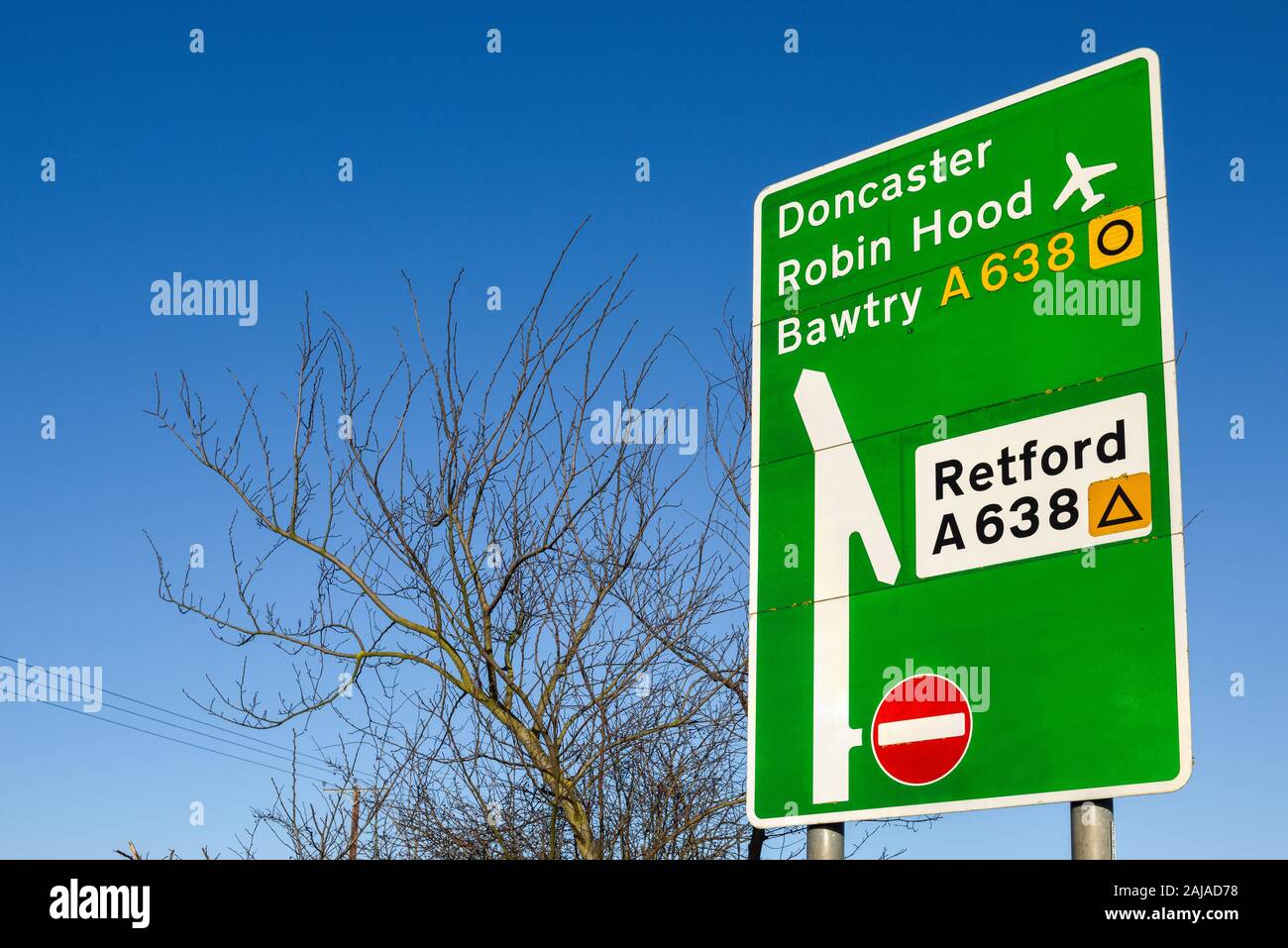Highway code signs hi-res stock photography and images - Alamy