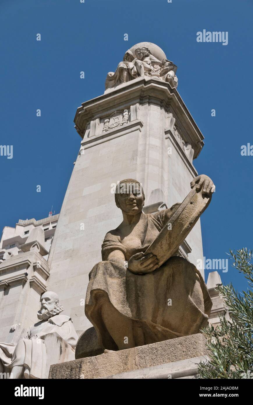 Iconic spanish monument hi-res stock photography and images - Alamy