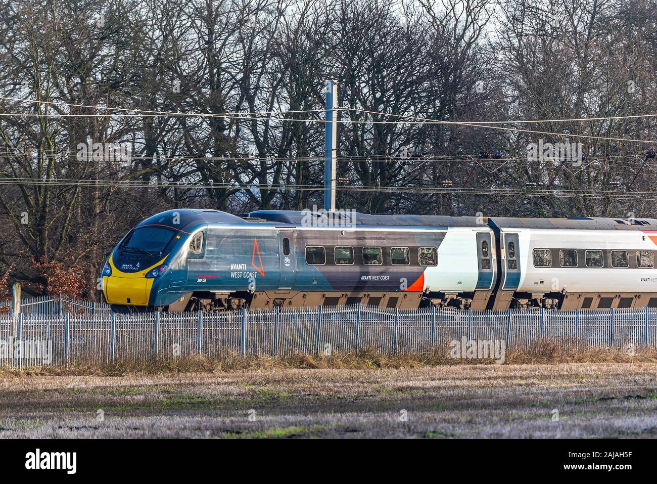 Avanti Pendolino class 390 in new livery on the West Coast Main Line ...