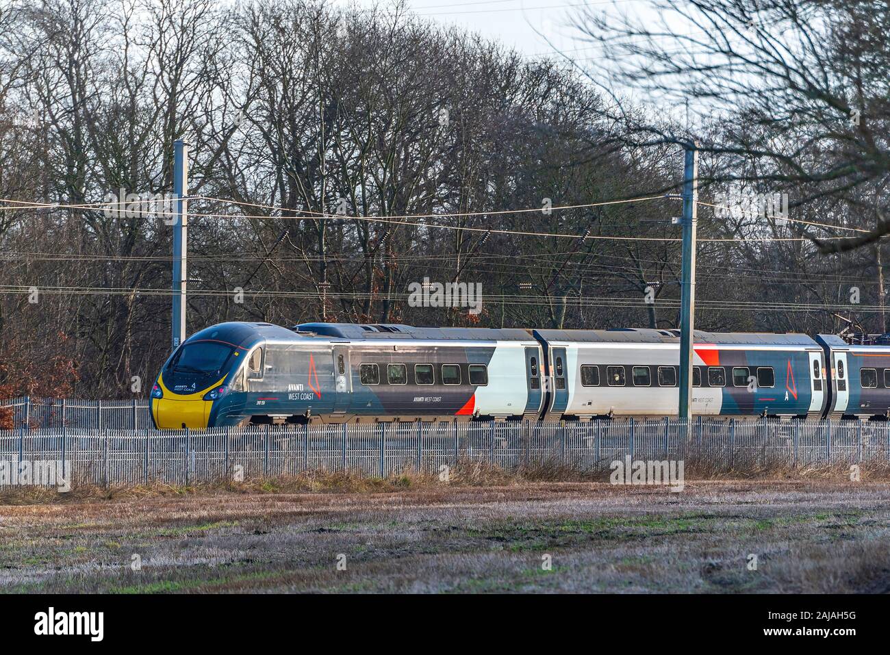 Avanti Pendolino class 390 in new livery on the West Coast Main Line ...