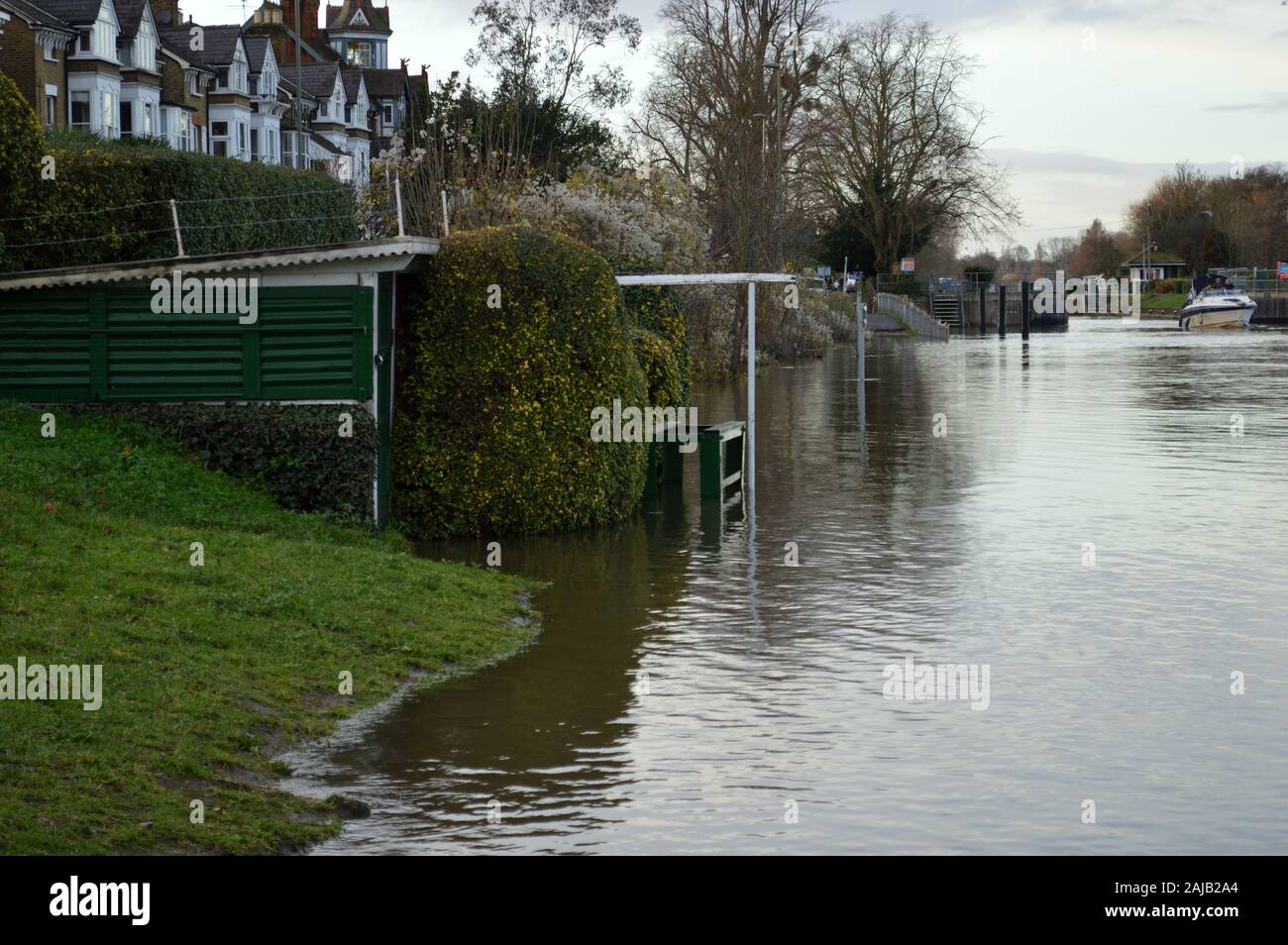 2019 flooding hi-res stock photography and images - Alamy