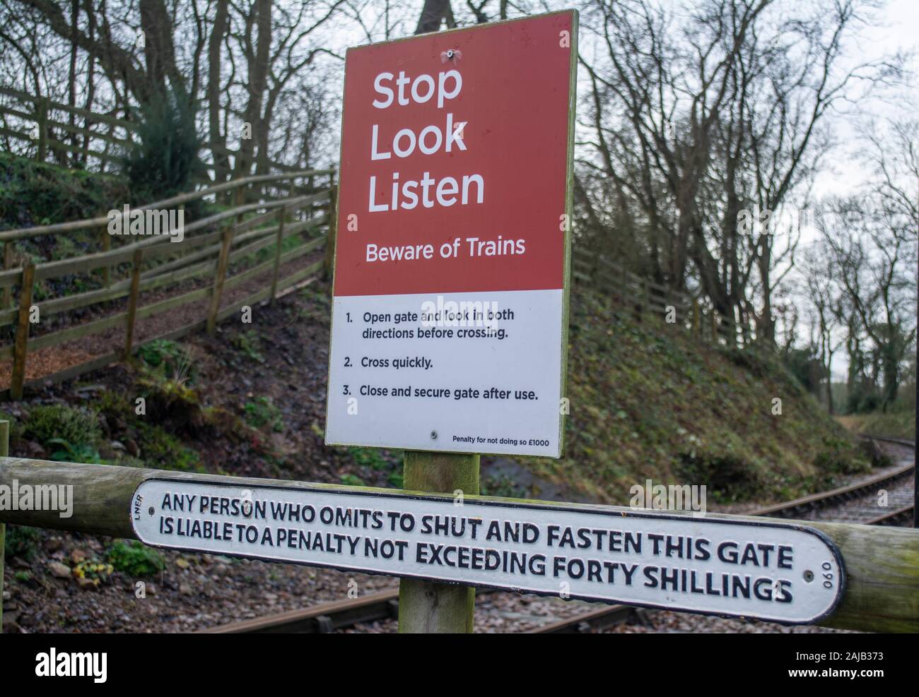 Trackside sign hi-res stock photography and images - Alamy