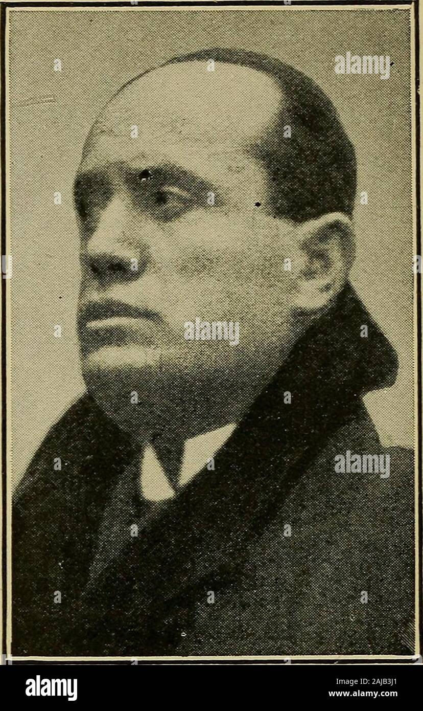 Black shirts mussolini hi-res stock photography and images - Alamy