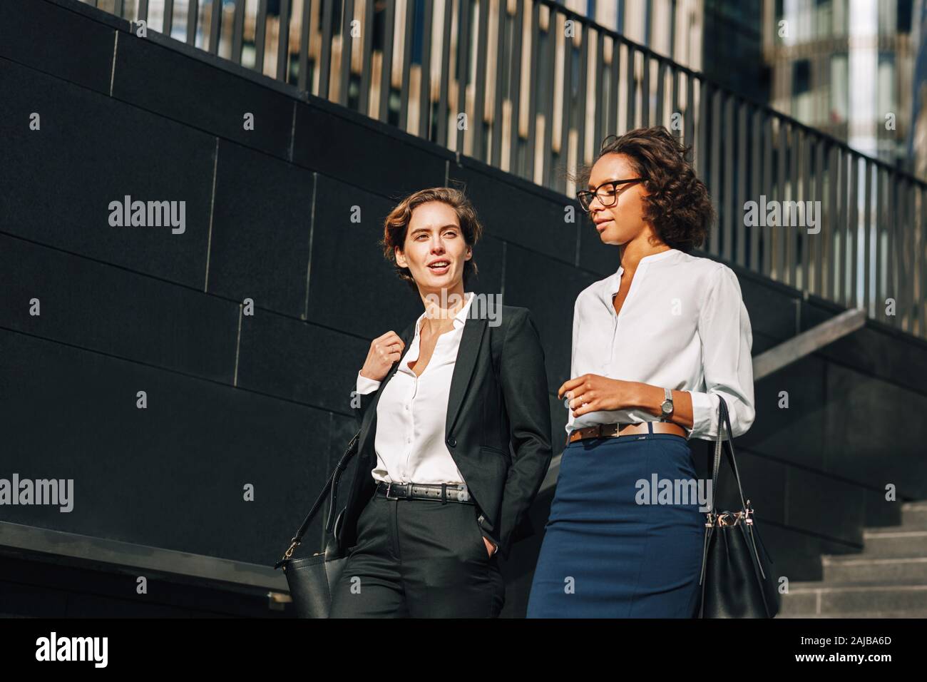 Stepping down hi-res stock photography and images - Alamy