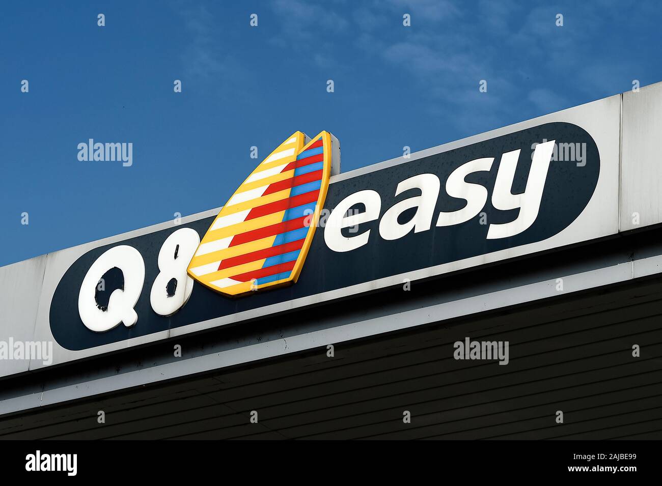 Kuwait petroleum corporation hi-res stock photography and images - Alamy