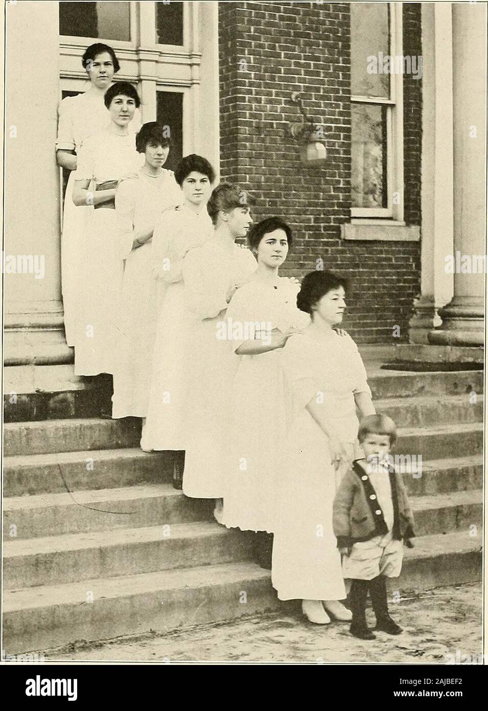 Lou jacobs hi-res stock photography and images - Alamy