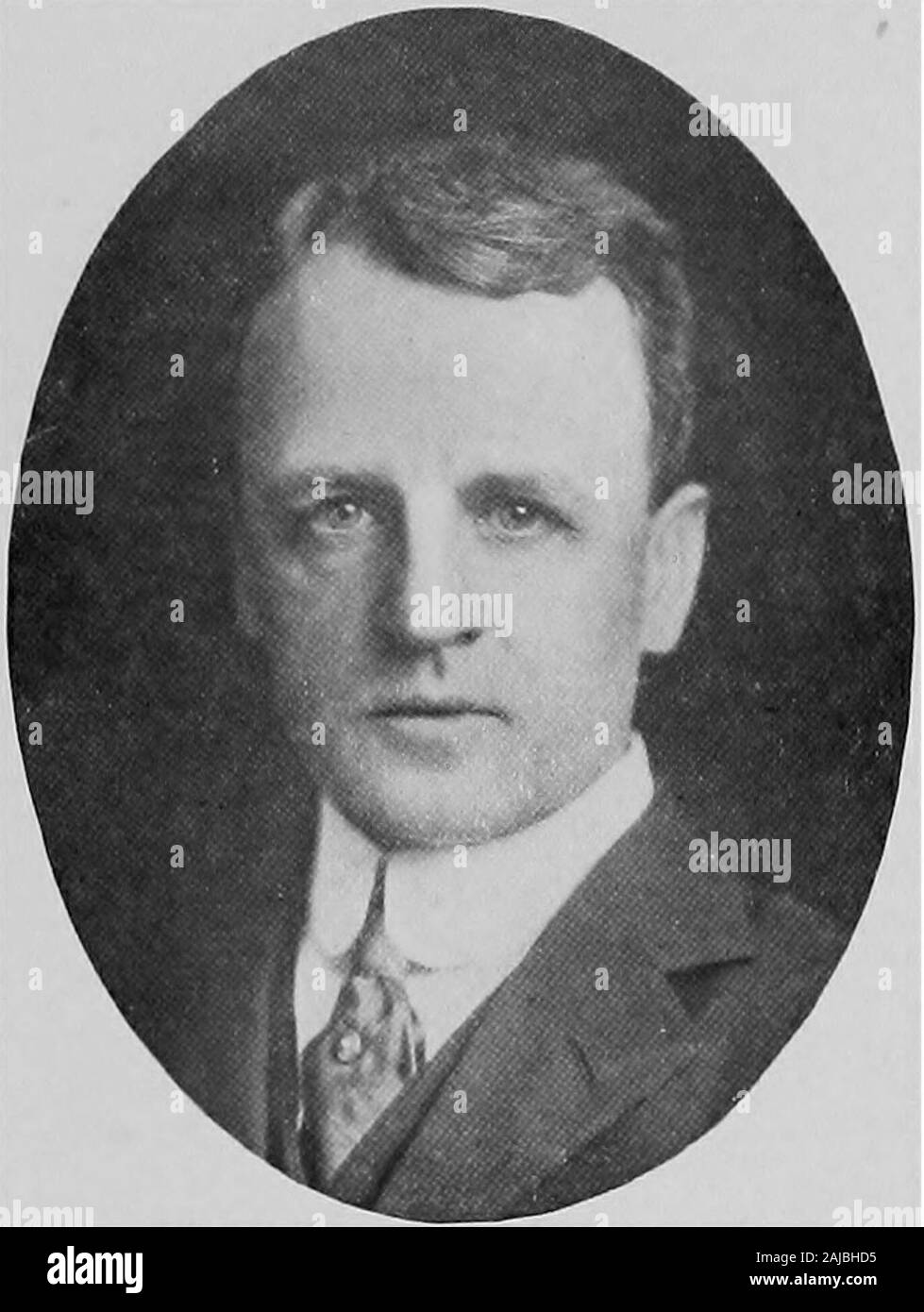 Empire state notables, 1914 . THOMAS H. RAY Lawyer New York City MARK S ...