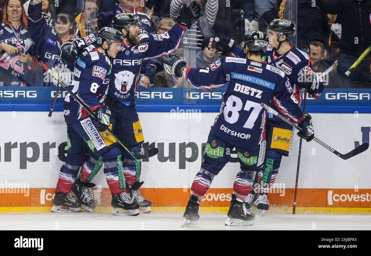 Berlin, Germany. 03rd Jan, 2020. Ice hockey: DEL, Eisbären Berlin - EHC ...