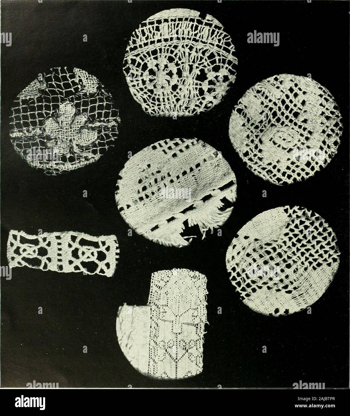 Linen knotted netting hi-res stock photography and images - Alamy