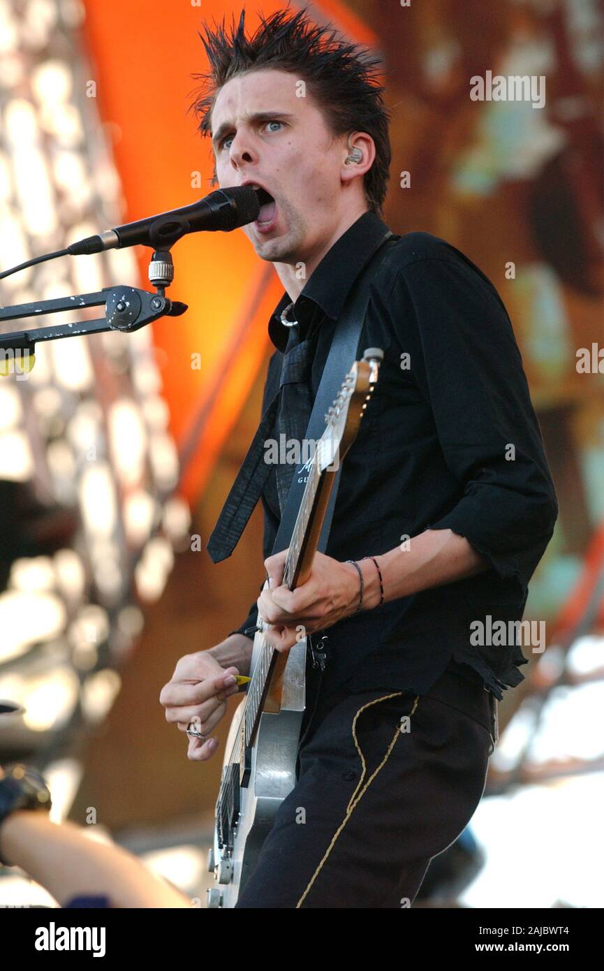 Kerrang awards 2002 hi-res stock photography and images - Alamy