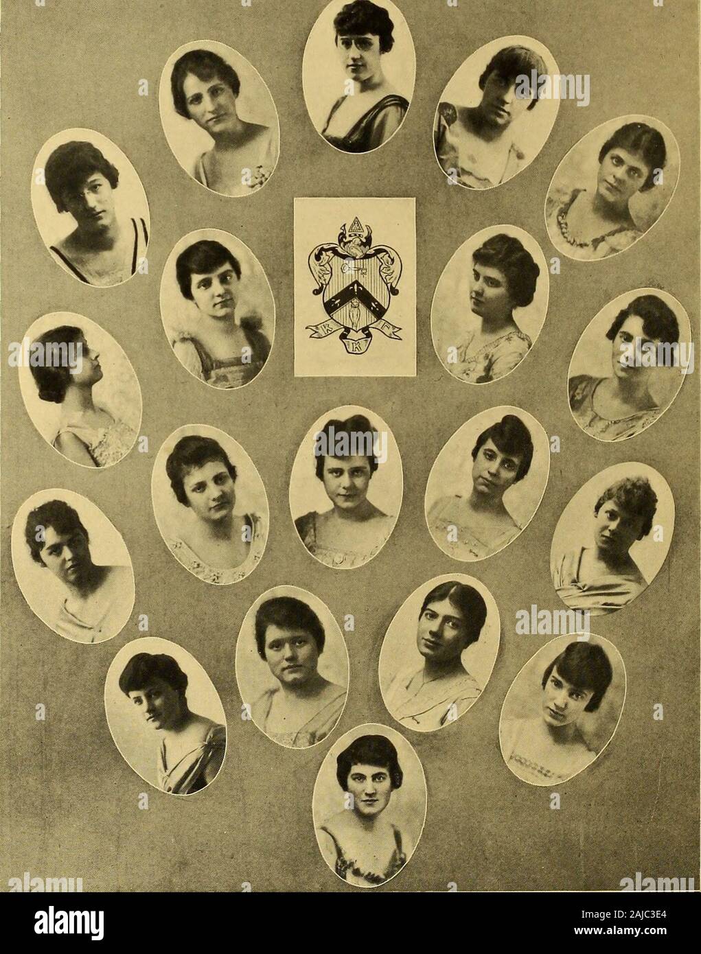 Delta sigma theta hi-res stock photography and images - Alamy