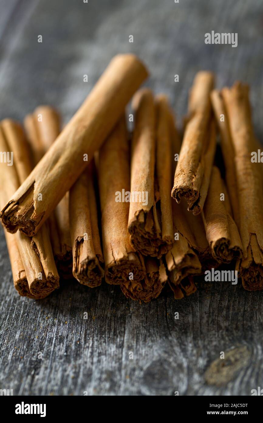 Cinnamon aroma hi-res stock photography and images - Alamy