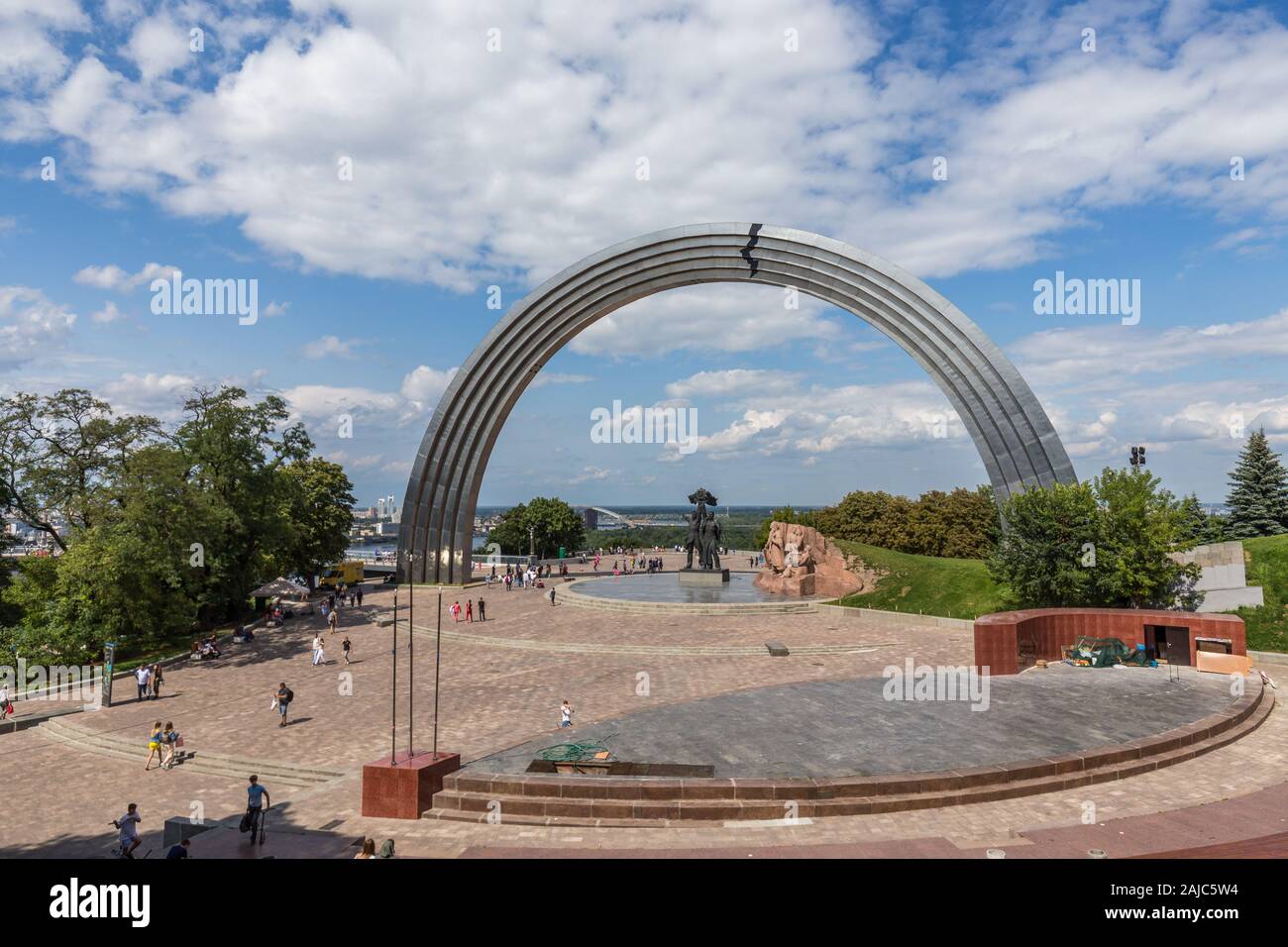 U shaped structure hi-res stock photography and images - Alamy