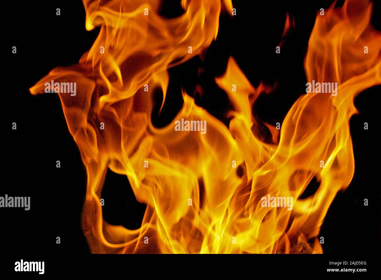 Abstract view of real fire and flames Stock Photo - Alamy