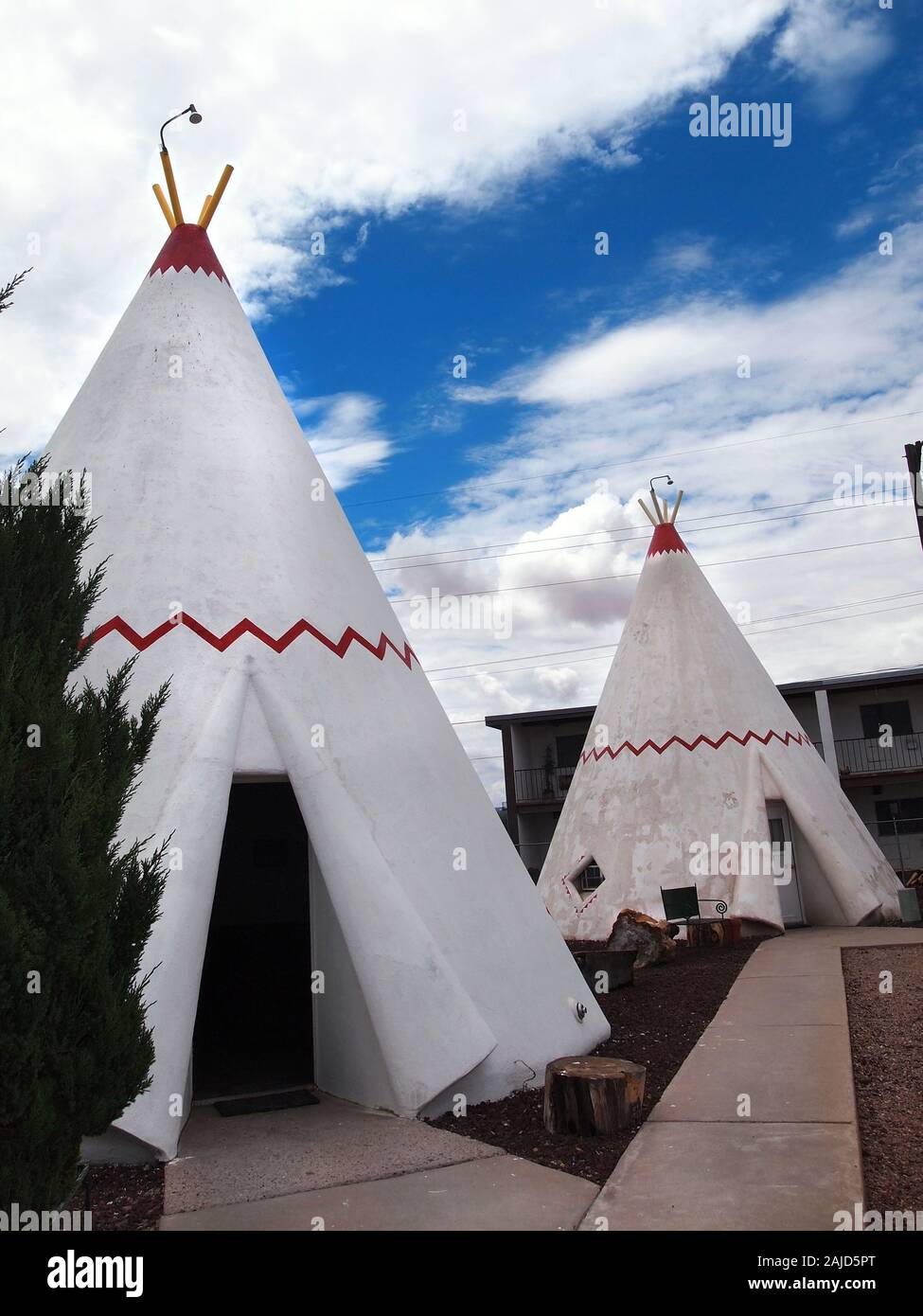 Native american indian hotel motel hi-res stock photography and images ...