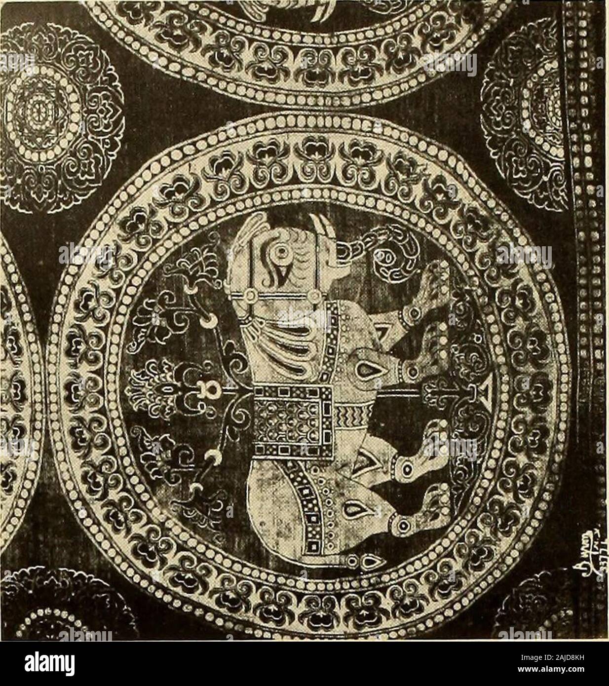 Byzantine textiles hi-res stock photography and images - Alamy