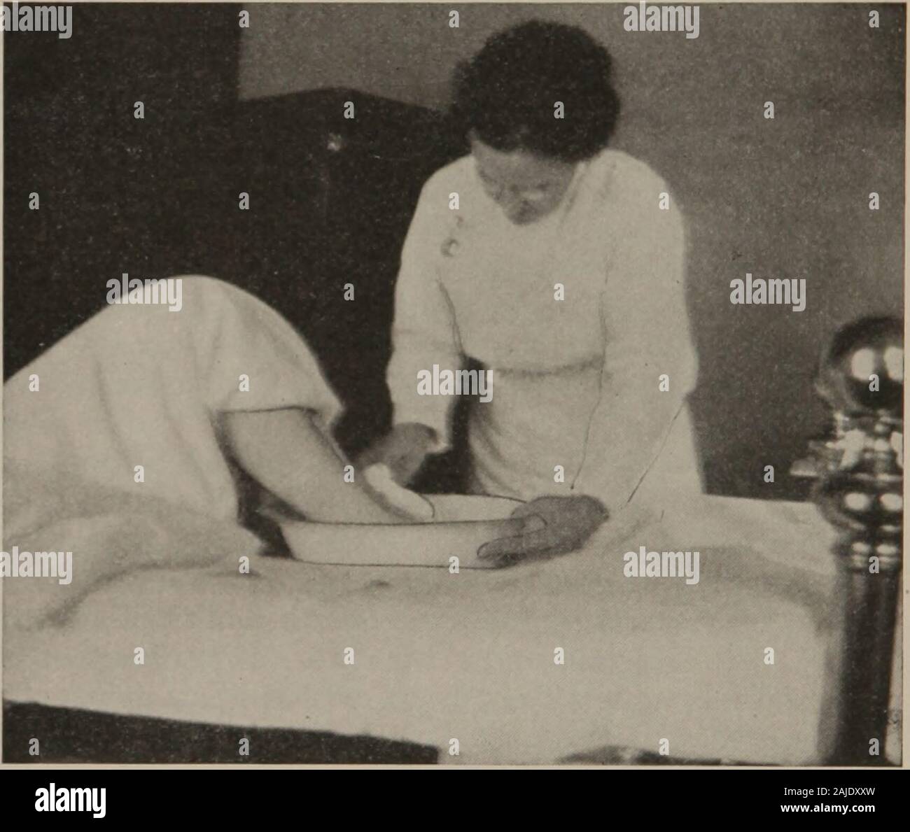 Patient wash cloth hi-res stock photography and images - Alamy