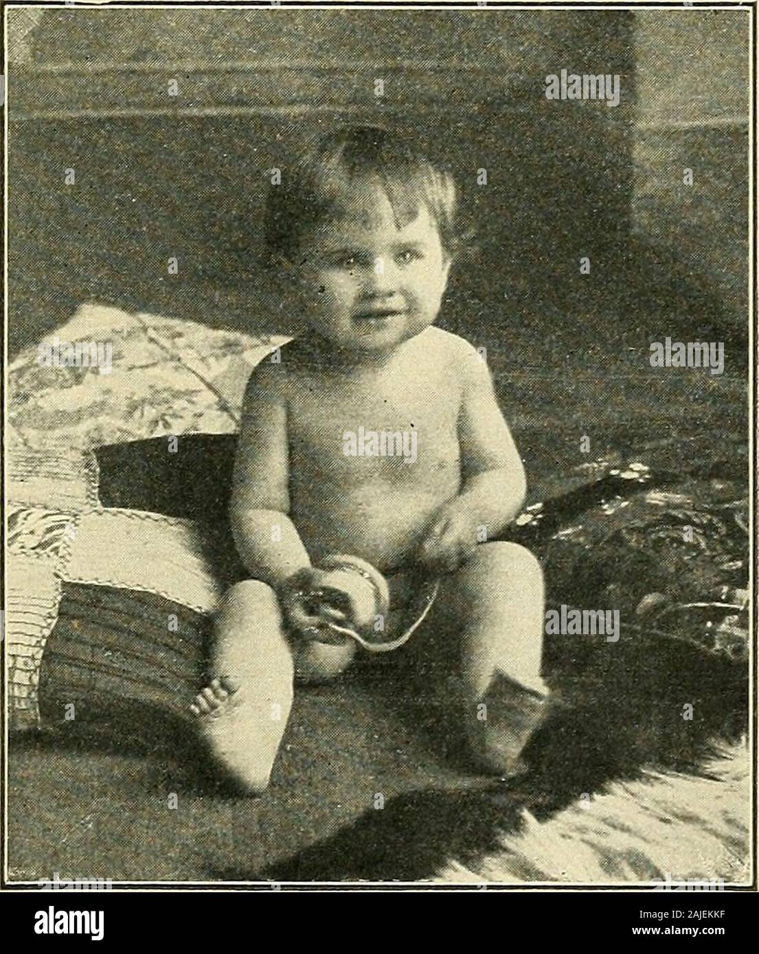 Inward curled hi-res stock photography and images - Alamy