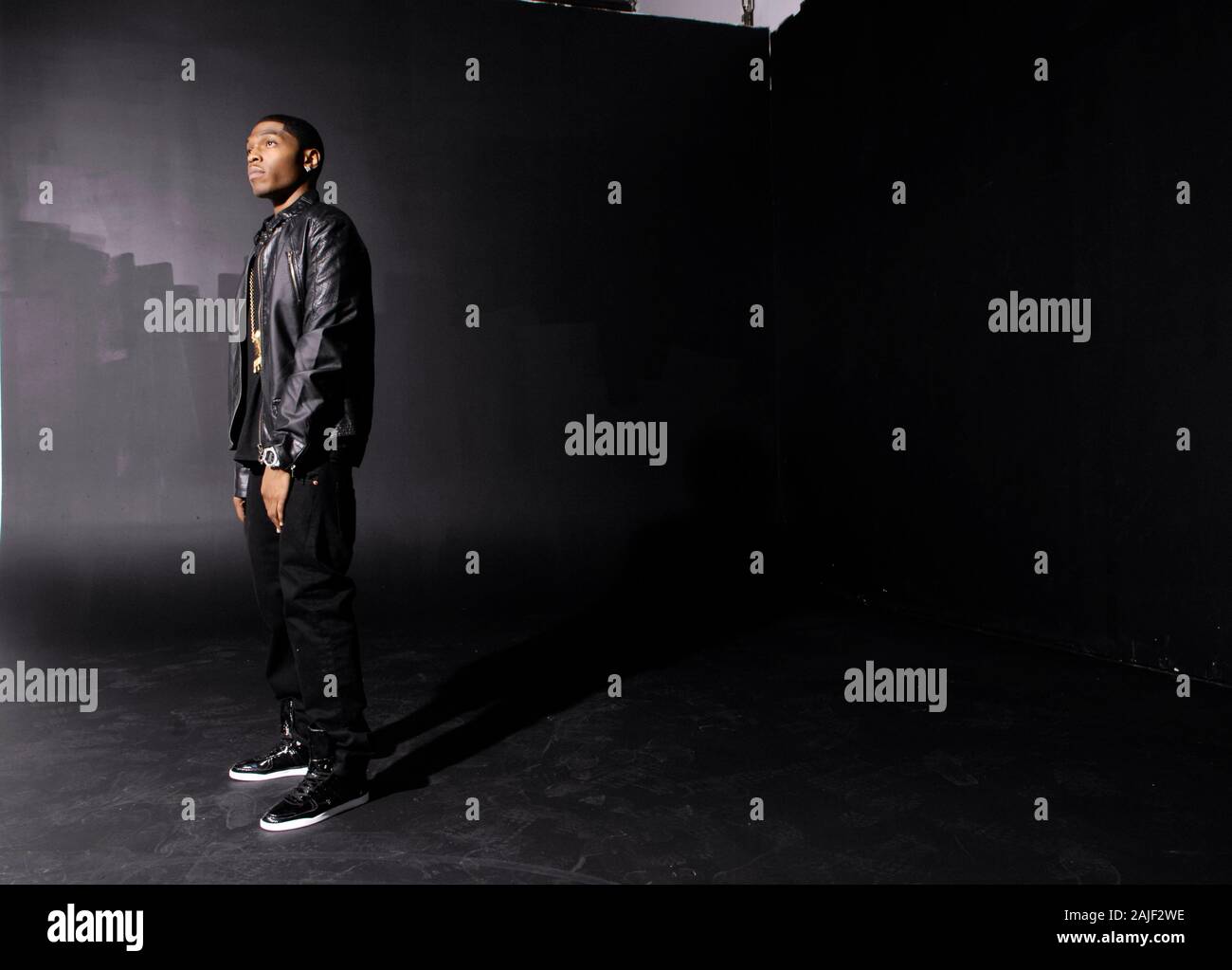 Justin Benjamin Alex Rucker aka JBar portrait on set at JBar ft. Soulja ...