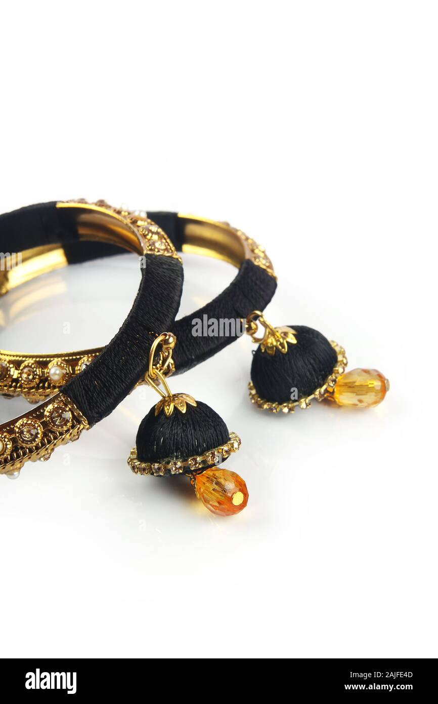 Indian made traditional wedding bangle Stock Photo - Alamy