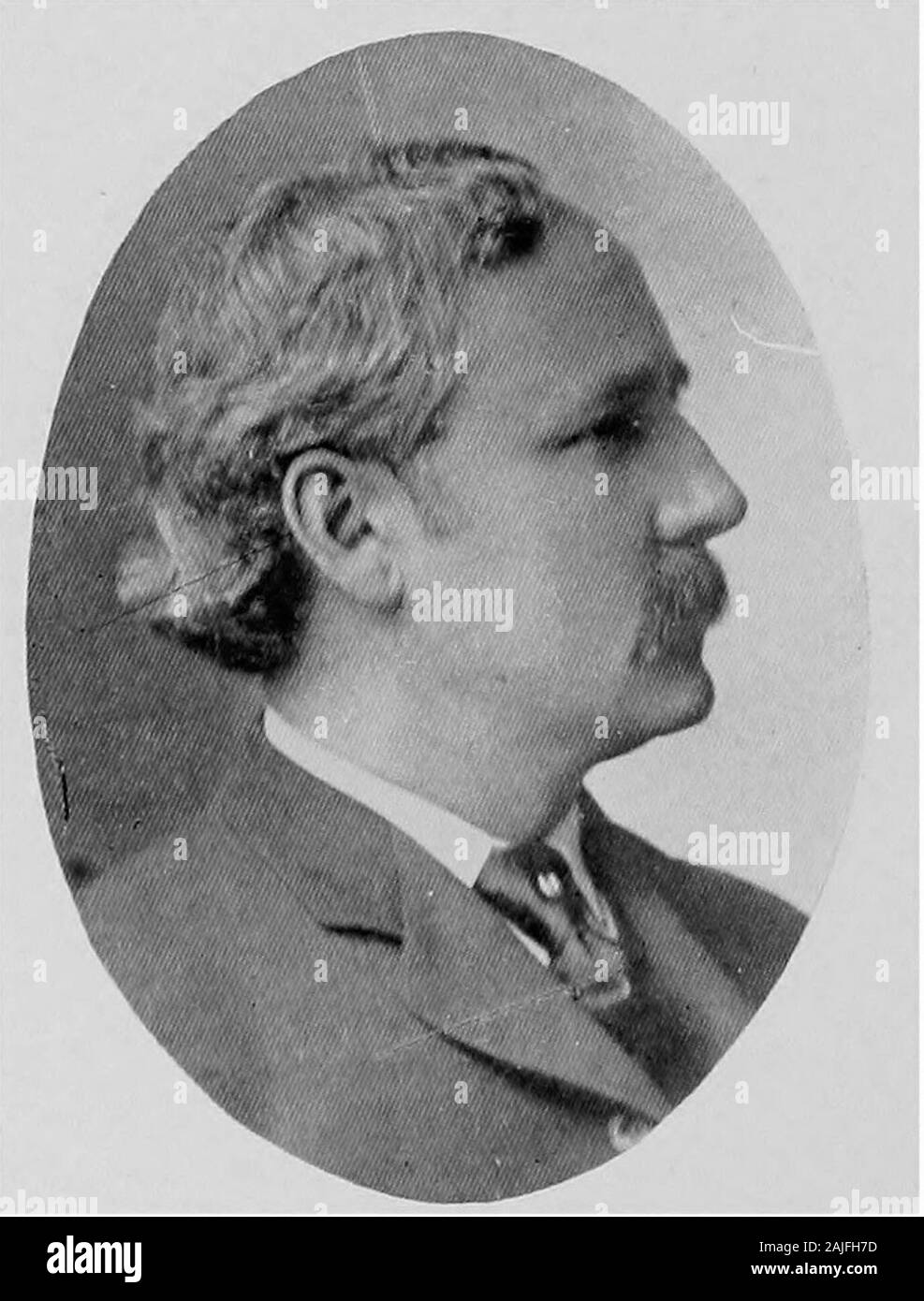 Michael york 1914 hi-res stock photography and images - Alamy