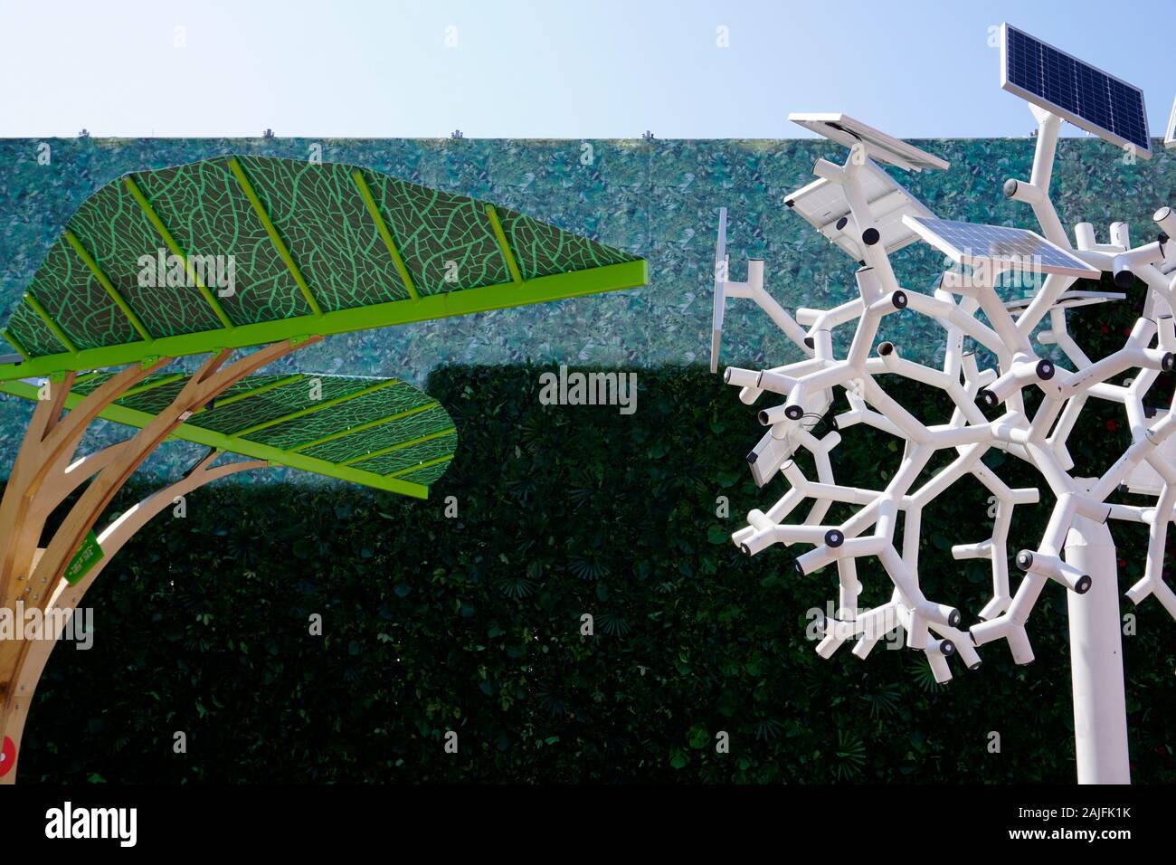 Smart charging solar panels tree. The tree uses energy stored by the ...