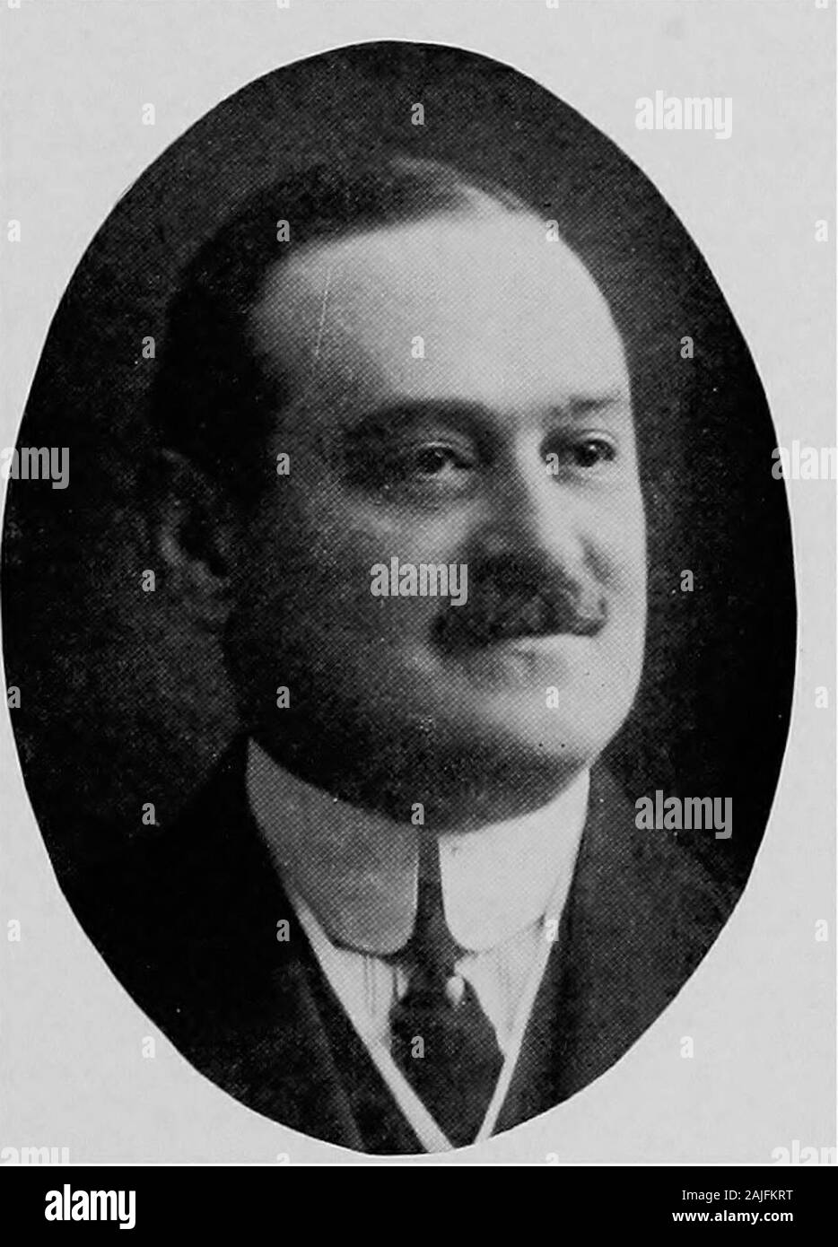 Michael york 1914 hi-res stock photography and images - Alamy