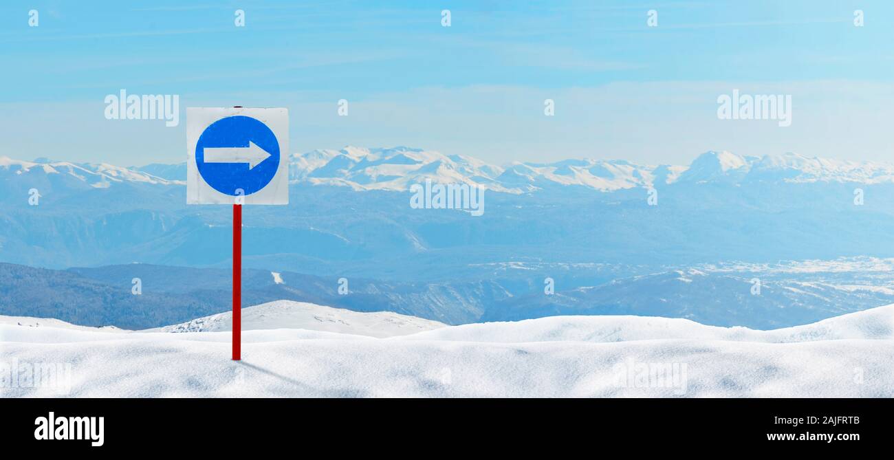 Direction of slope hi-res stock photography and images - Alamy