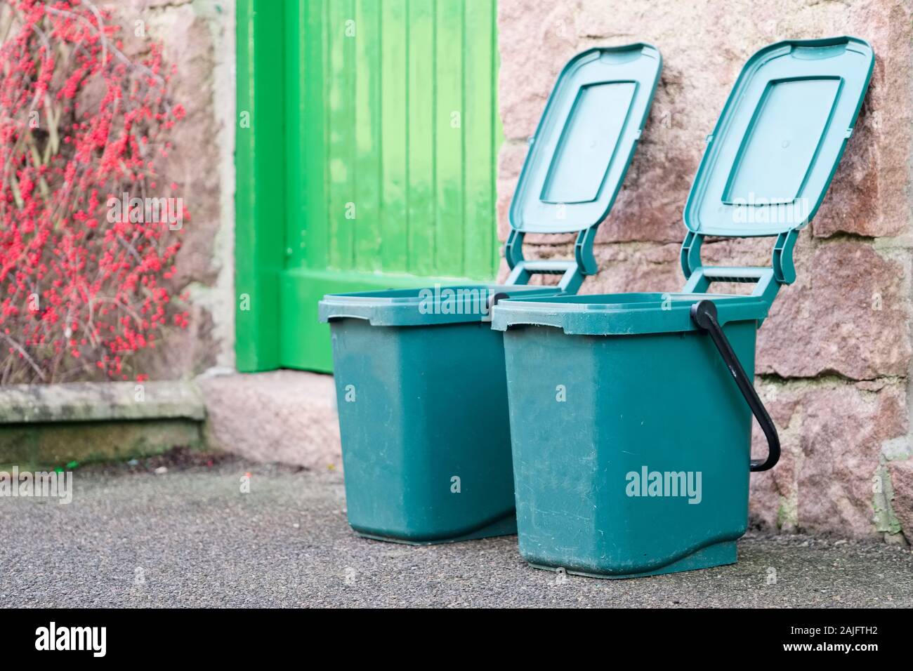 Green food waste recycling dustbin hi-res stock photography and images ...