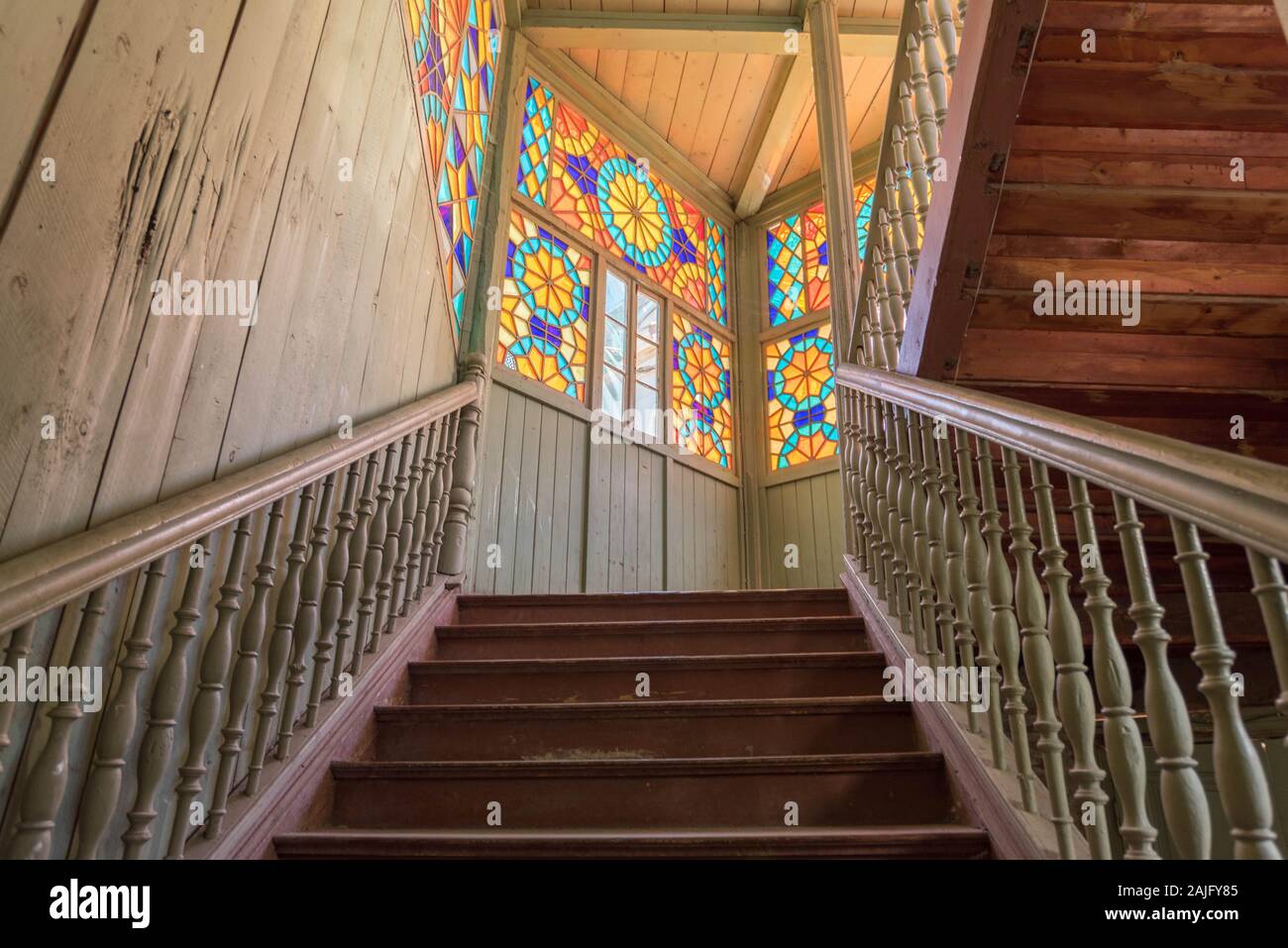 Tbilisi, Georgia: Interior of famous traditional old wood Georgian ...