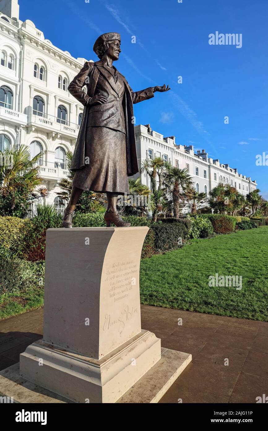 Nancy Astor MP bronze statue on Plymouth Hoe, unveiled in 2019 to ...