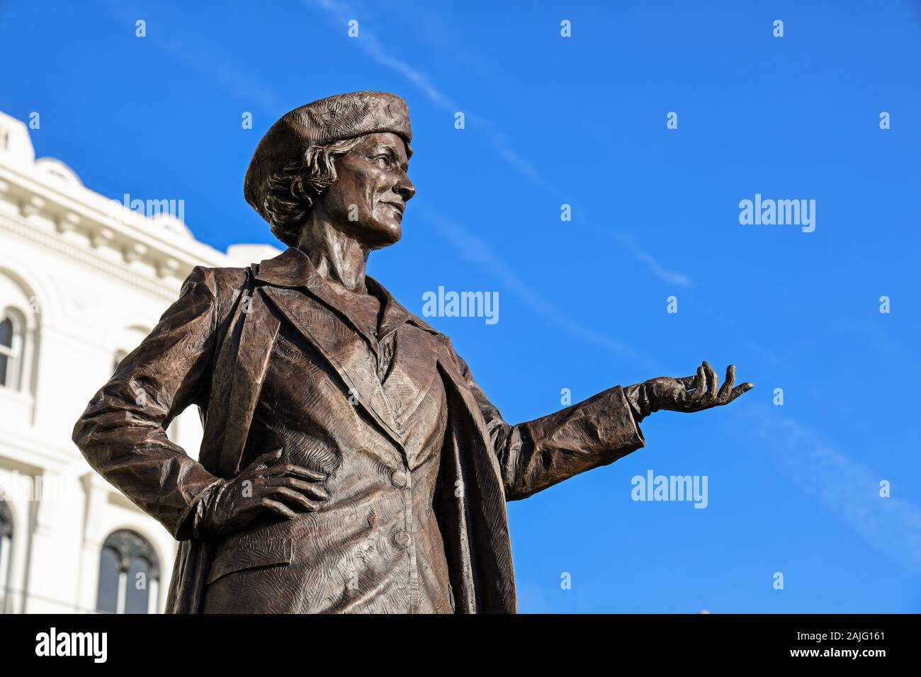 Nancy Astor High Resolution Stock Photography and Images - Alamy