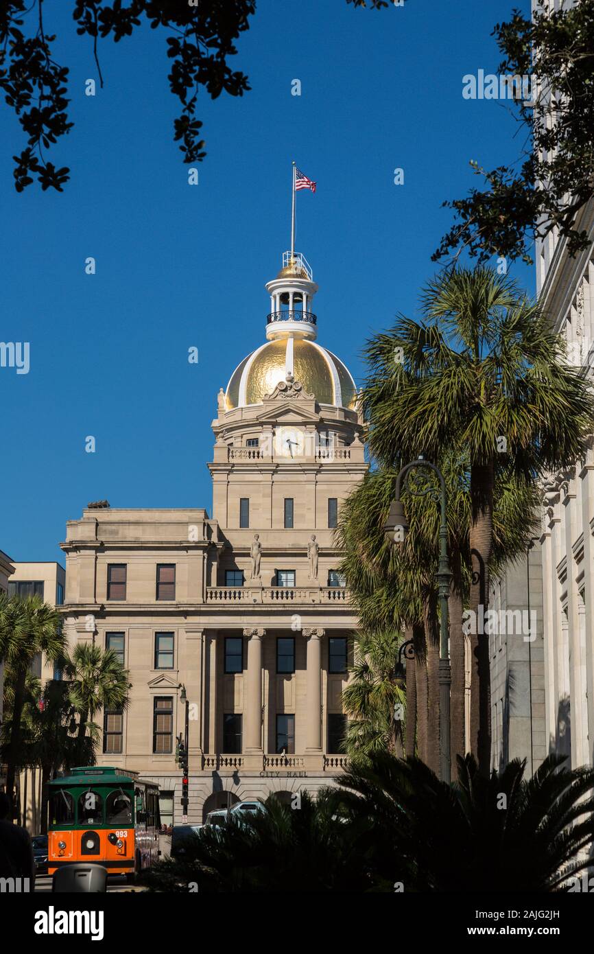 City Hall building, Savannah, GA, USA Stock Photo - Alamy