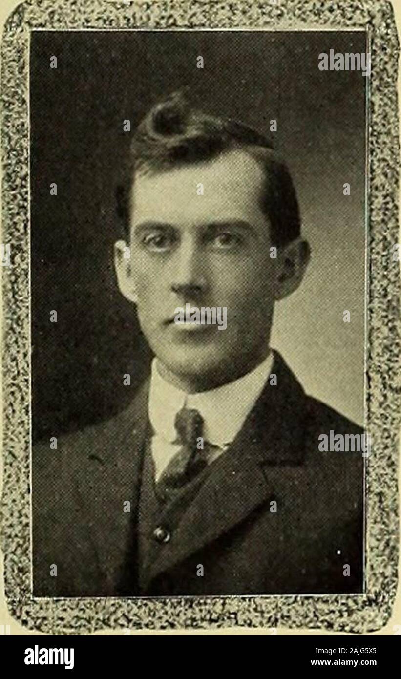 Daniel Hoak's Instagram, Twitter & Facebook on IDCrawl