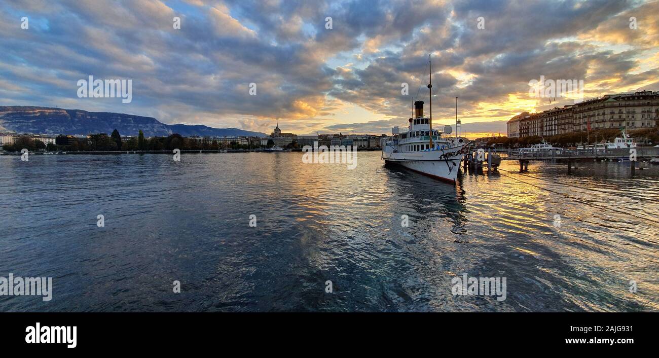 Lake Leman Geneve Stock Photo - Alamy