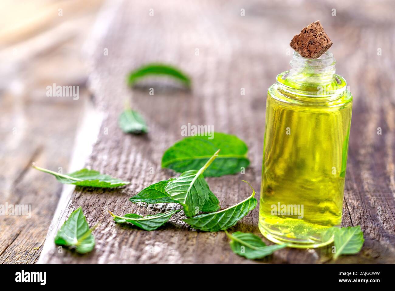 Oil ottle hi-res stock photography and images - Alamy