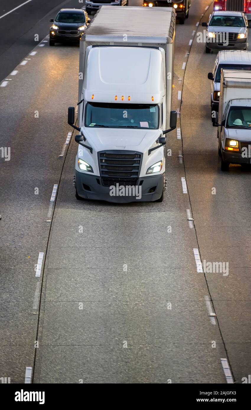 Truck wide turn hi-res stock photography and images - Alamy