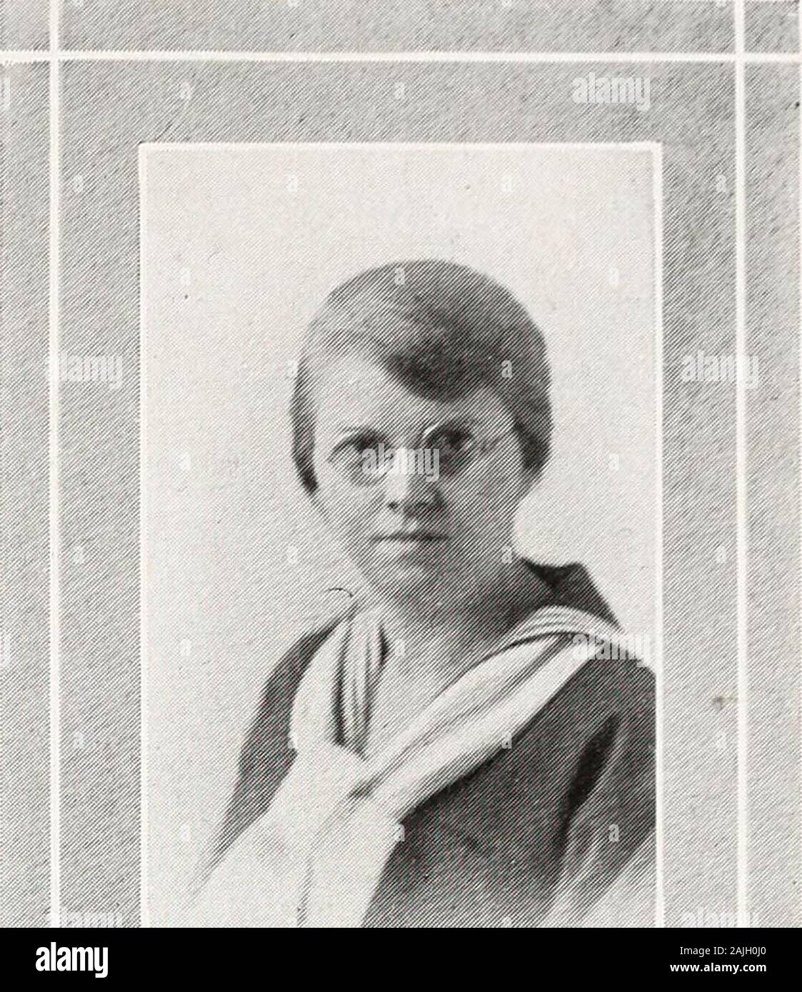 Multifaria . Emily Putnam Florence Moore Helen Beale. Edith Prentice #V ...