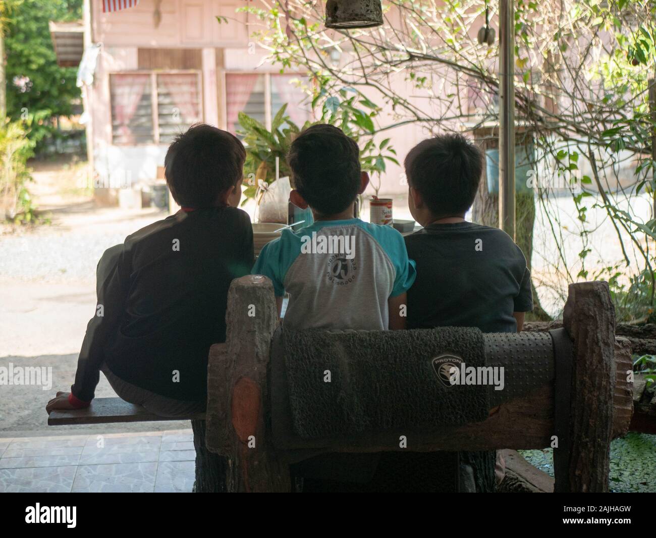 friends watching together Stock Photo - Alamy