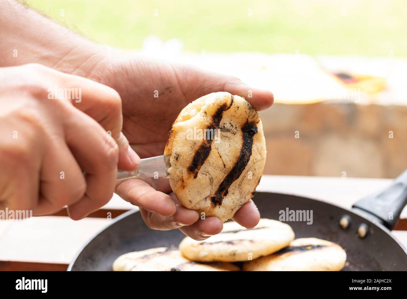White arepa hi-res stock photography and images - Alamy