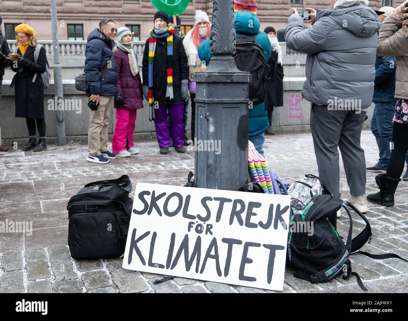 Global warming protest hi-res stock photography and images - Alamy